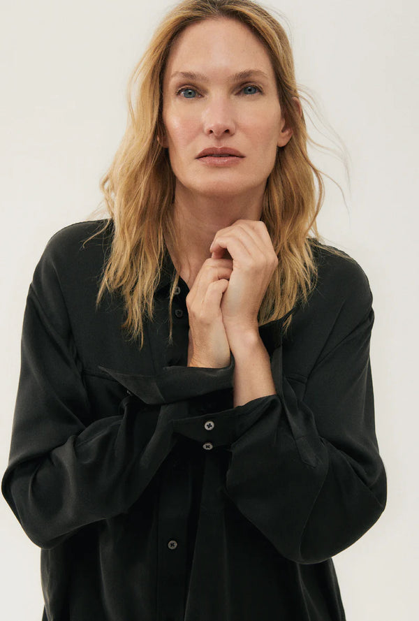 Silk Laundry Boyfriend Shirt - Black - Nik and She